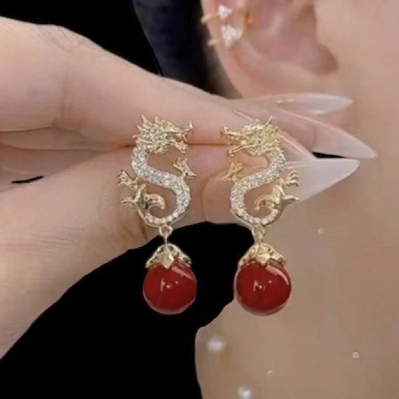 Jewelry | Golden Curled Dragon Chasing The Ball Of Wisdoma Hanging ...